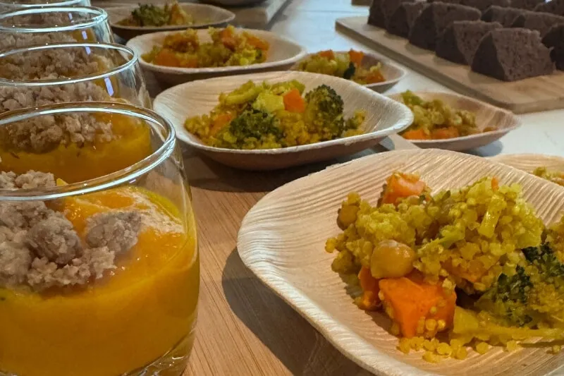 Showcooking de cocina de aprovechamiento en Suntory
