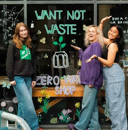 How to reduce waste at school?